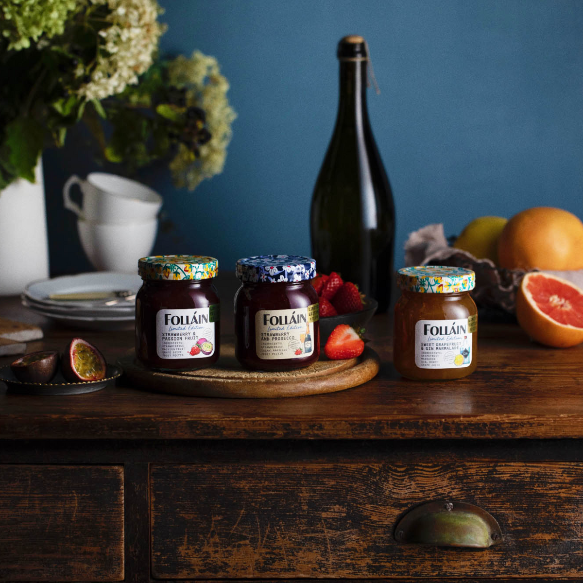Folláin Traditional Strawberry and Prosecco Jam 9 x 370g – mahalo